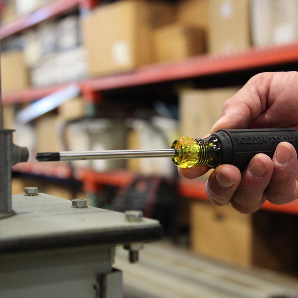 7324 - Klein Tools - Screwdriver, Combo Tip, Fixed Blade